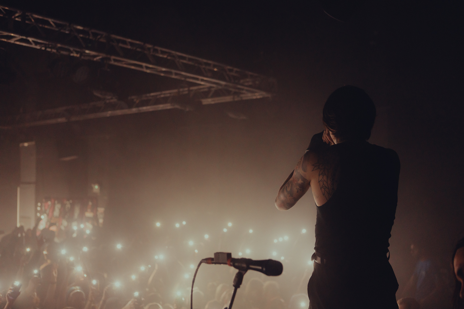 Bad Omens prove they are more than just a TikTok trend – High Fives ...